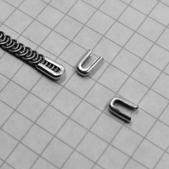 U Tips (spiral bone tips) 4mm (1/8inch) – Farthingales Corset Making ...